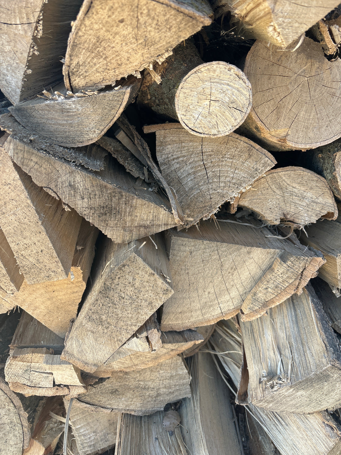 Hackberry Firewood 1/3 Cord – Woodchuck Firewood LLC